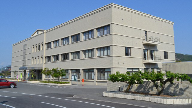 和気町役場（本庁舎）｜OiTr（オイテル）