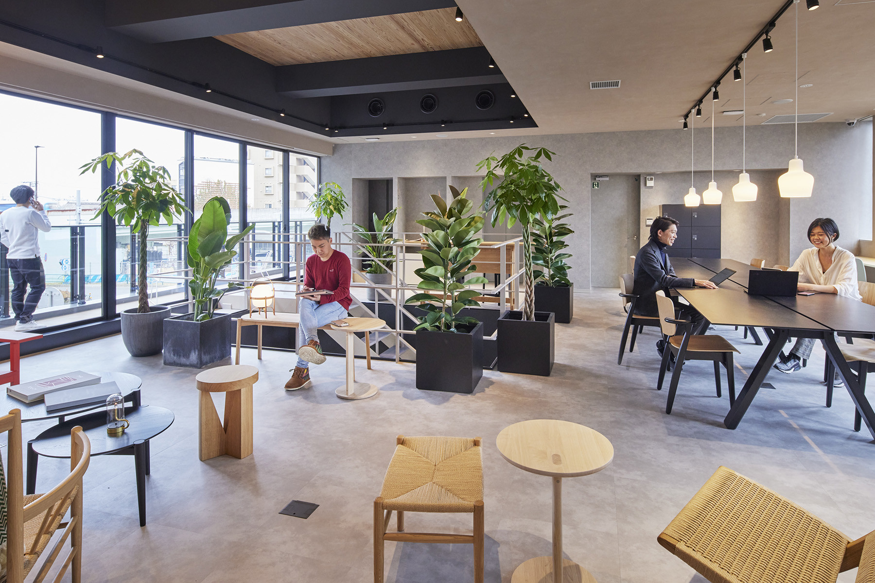 MID POINT渋谷神泉｜OiTr（オイテル）